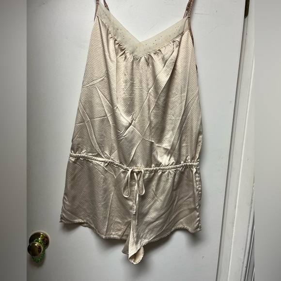 Jennifer Lopez | Intimates & Sleepwear | Jlo Intimates Vintage Nude ...